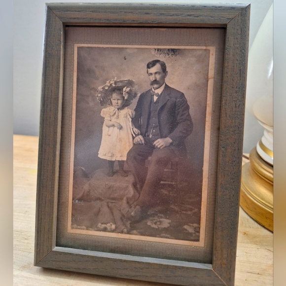 Antique | Accents | Antique Old Timey Black And White Portrait ...